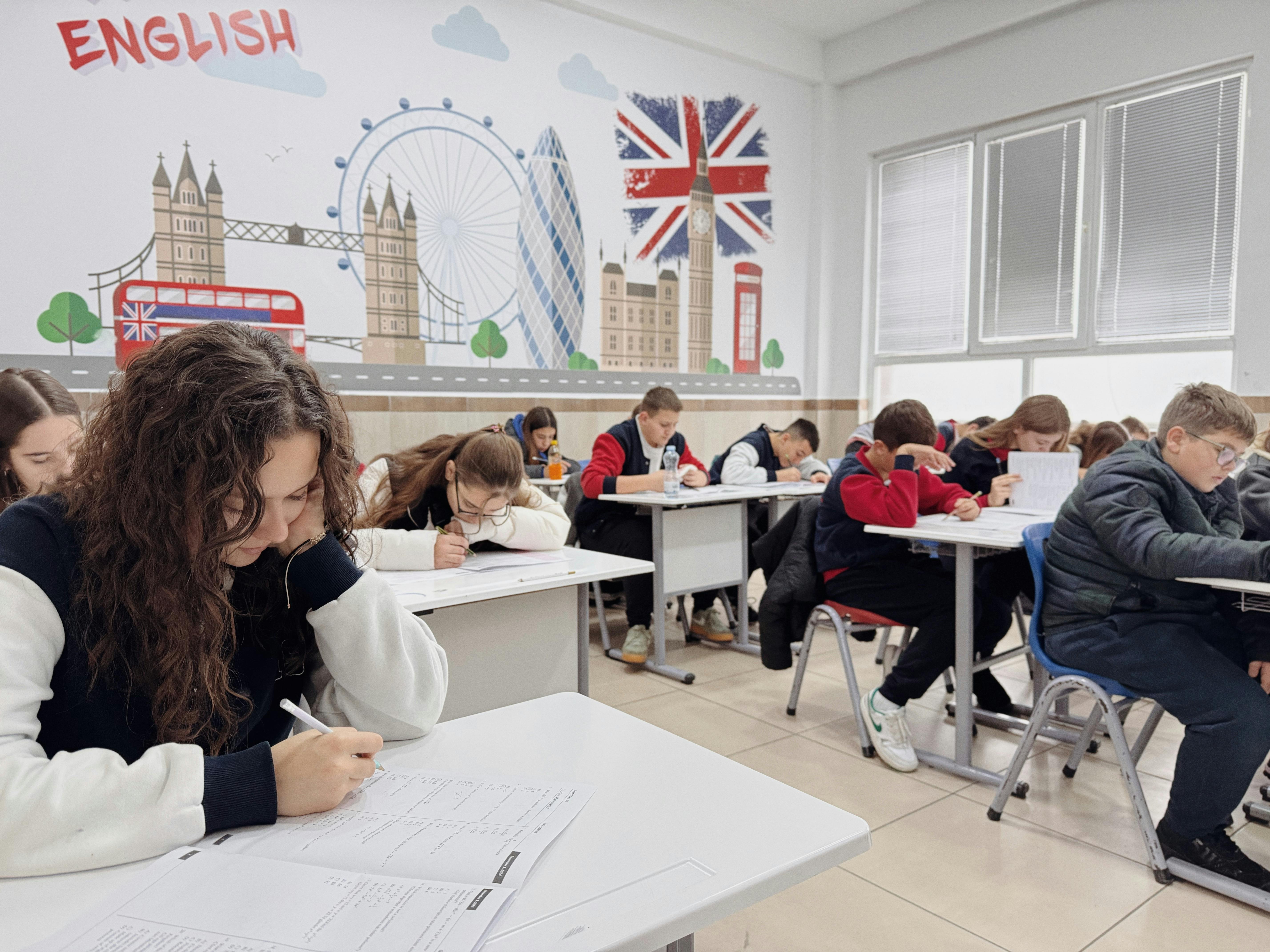 UK schools: How to increase cash flow & enrollment